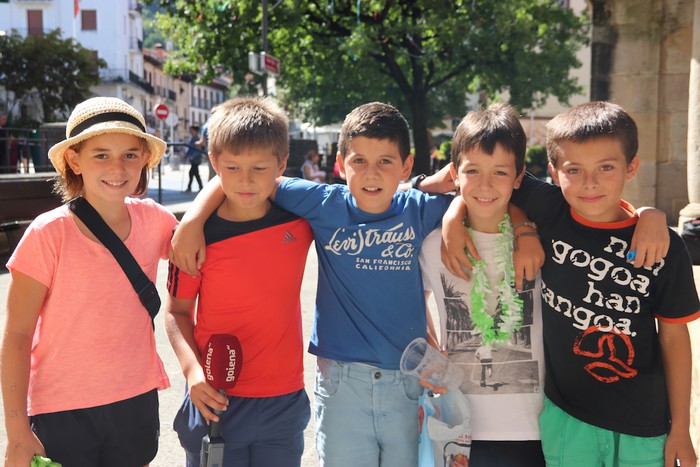 Musika, haurrak eta txirrindulariak protagonista Andramaixetan ...