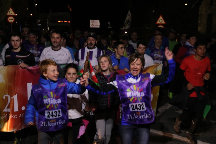 "Lan eta bizi euskaraz!" aldarrikatu dute arrasatearrek - Arrasate ...